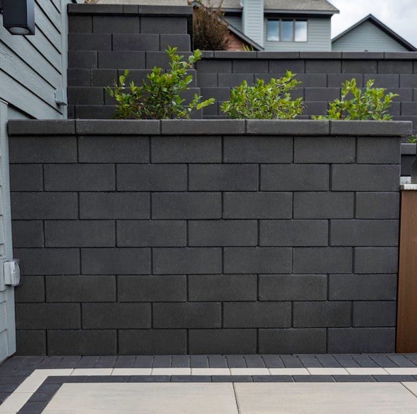 Tribute® Smooth Wall System