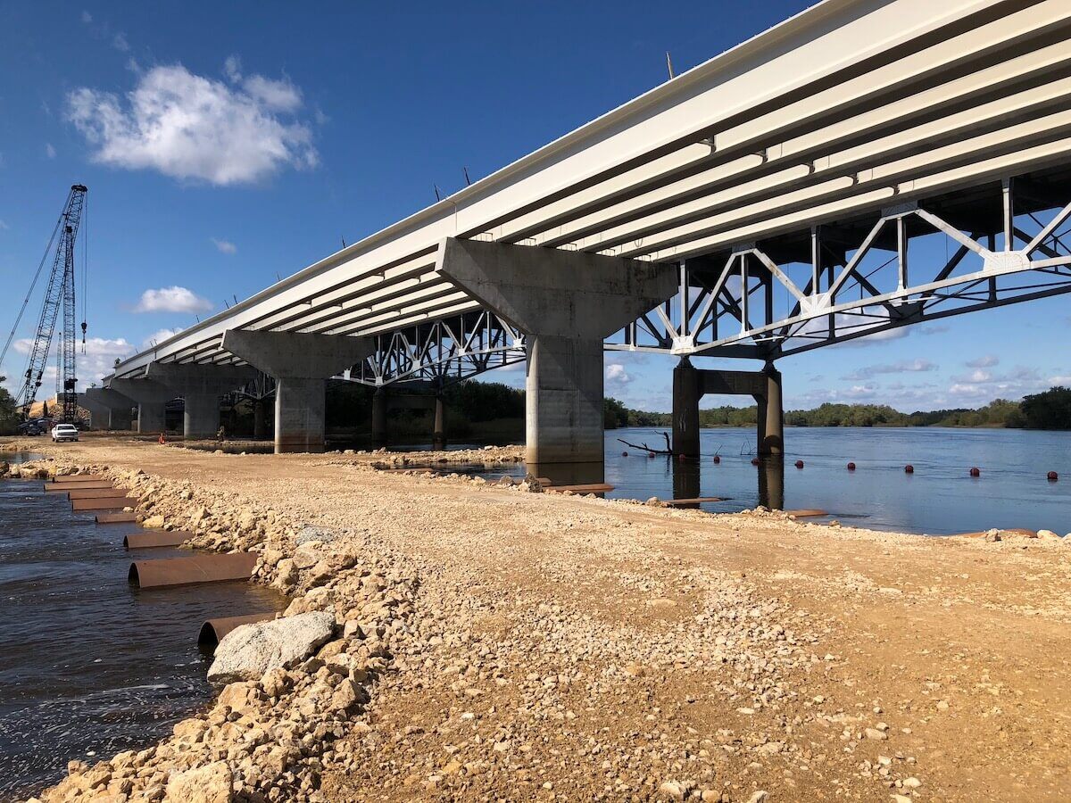 Highway 82 Point Bluff Bridge Project