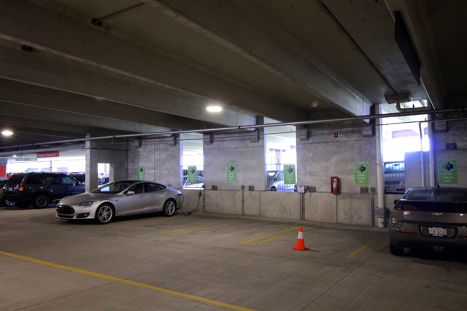 Concrete Parking Structure Components Specified for Preflight Project