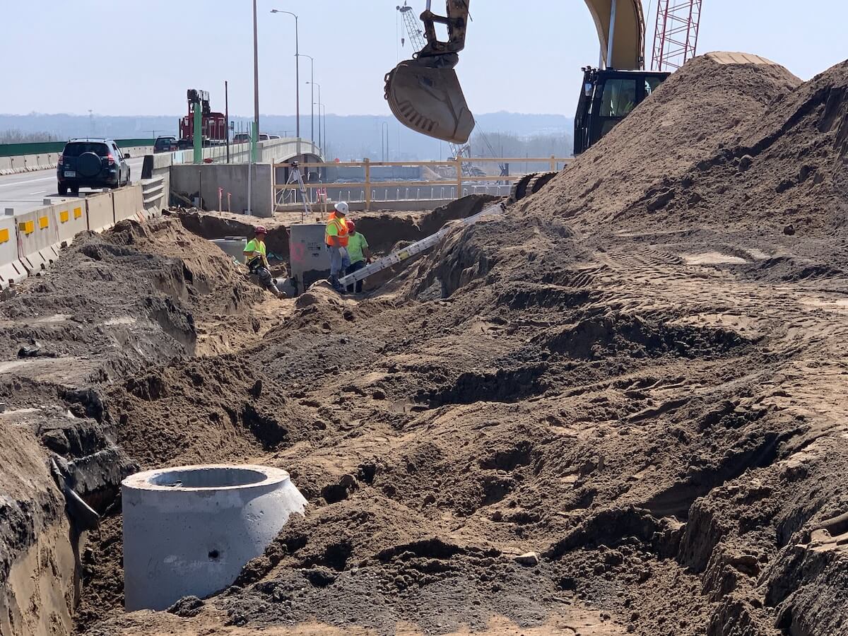 I-35W Minnesota River Bridge Reconstruction Project Uses Massive ...